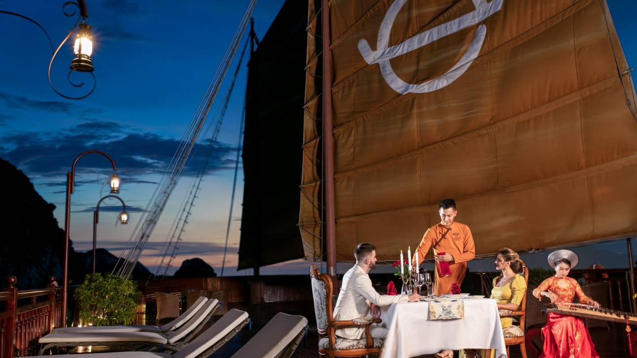 About Us - Emperor Cruises ® Experience Every Moment.